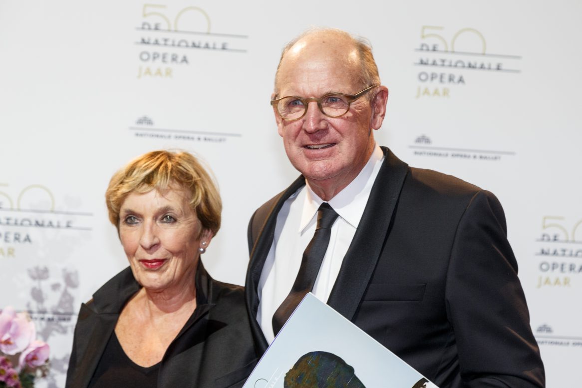 Zo ziet de vrouw van presentator Philip Freriks eruit