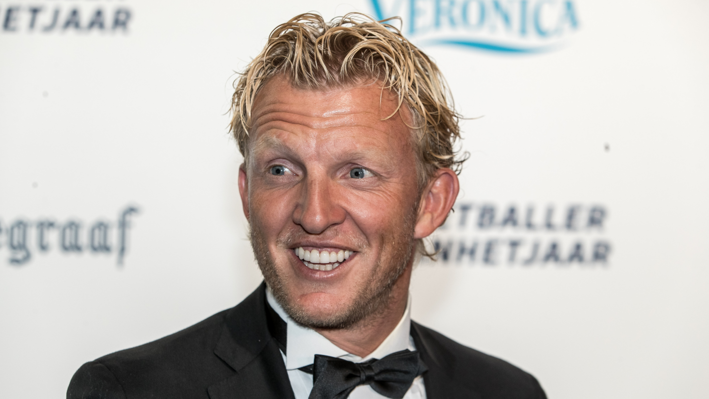 Dirk Kuyt bijna onherkenbaar door nieuwe look: 'Verhipsterde versie'