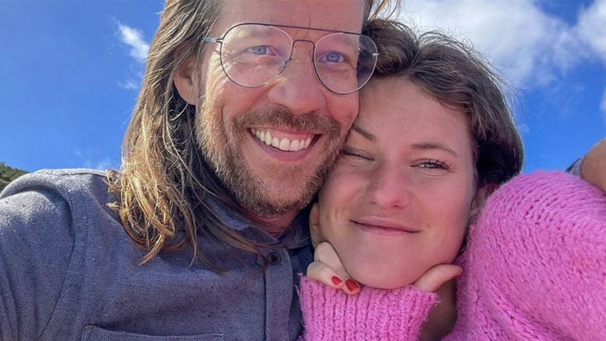 Giel Beelen is getrouwd en deelt eerste kiekje als man en vrouw