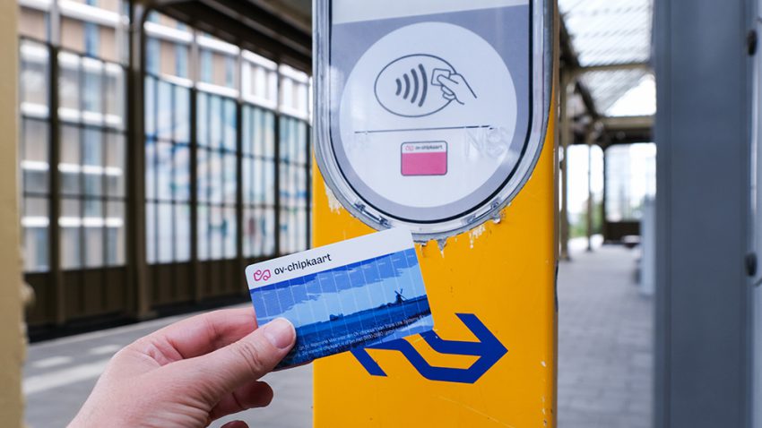 Zo vraag je saldo terug van je (oude) ov-chipkaart