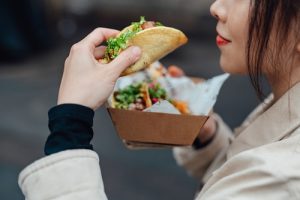 Dit smaakvolle wrap recept is dé hit op internet: klaar in 10 minuten ...