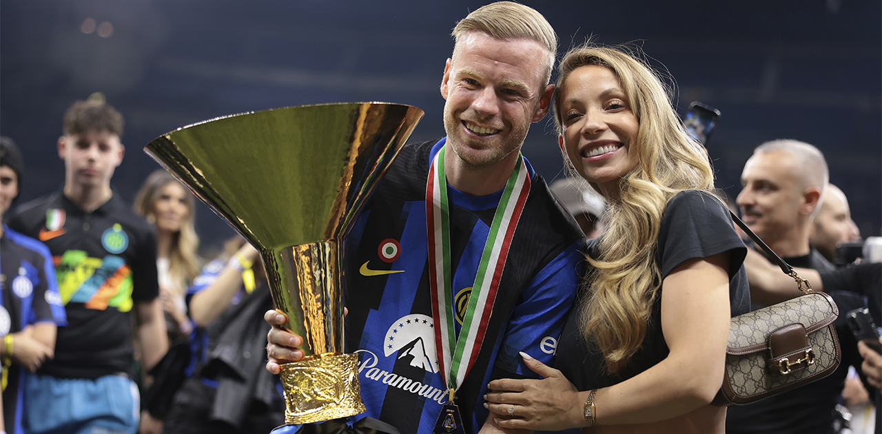 Vrouw Davy Klaassen is zwanger: 'Ik ben zo blij' - Vriendin.nl